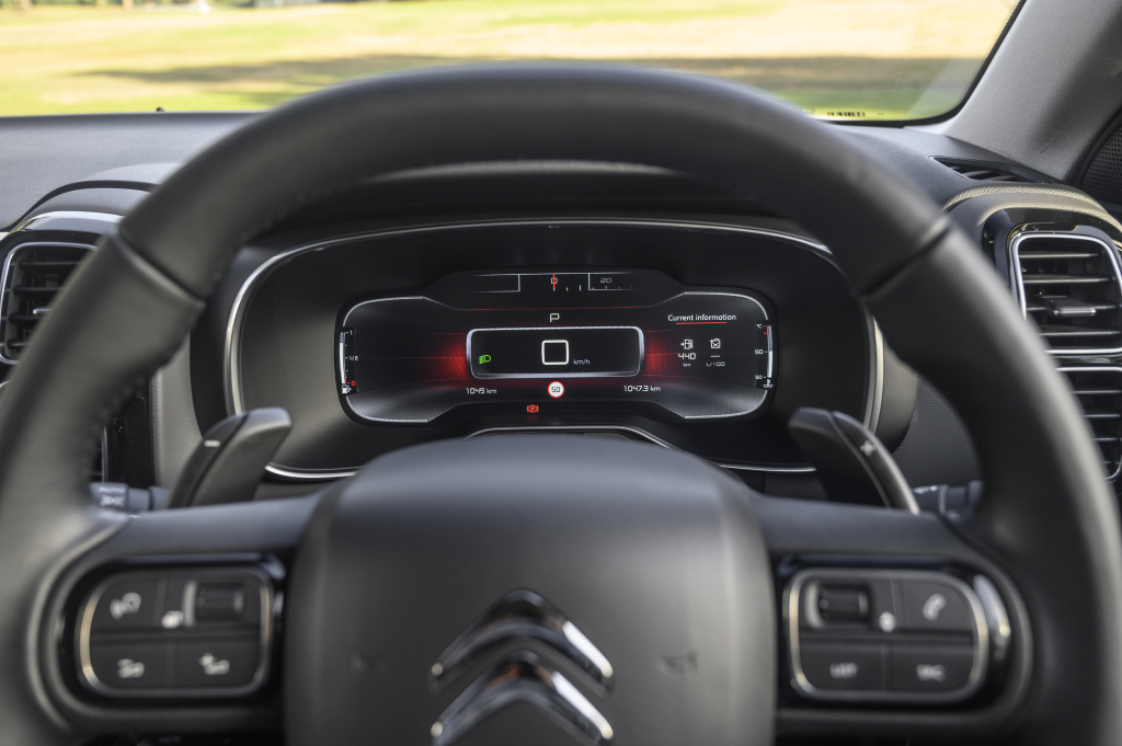 Citroen готовится вывести на рынок свой новый паркетник CC21 с кузовом ...