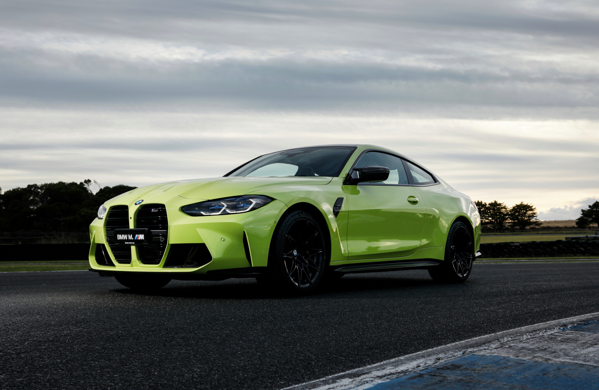 BMW M4 CLS 2022 "засветилась" на камерах: шпионские фото