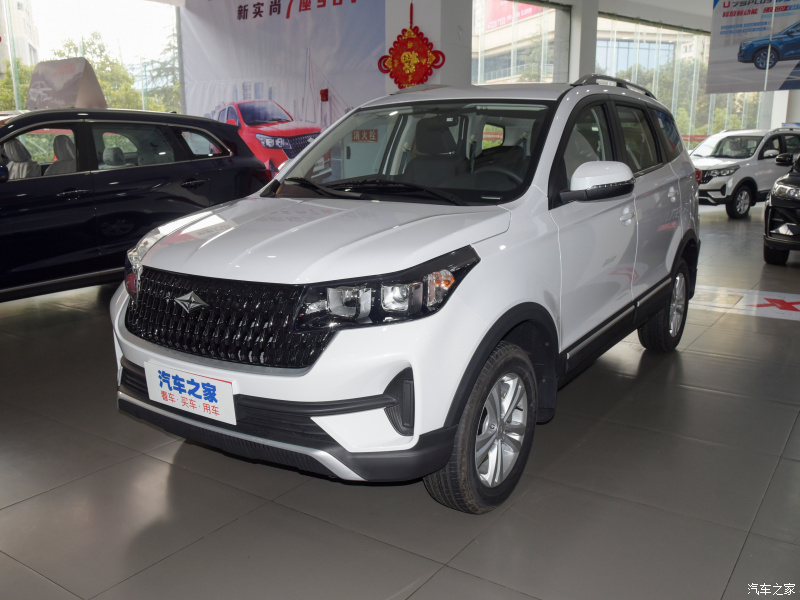 BAIC Ruixiang X3 2022 поступил в продажу на рынке Китая