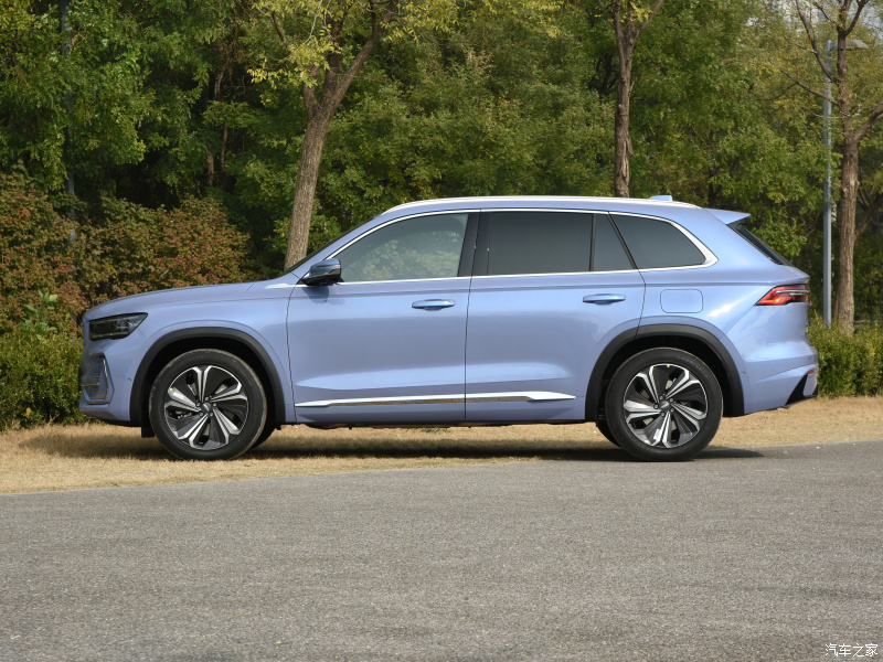 Geely Xingyue L Hi•P/KX11 2023 представлен официально