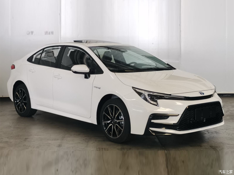 Toyota Ralink 2023 перед дебютом раскрыта на "живых" фото