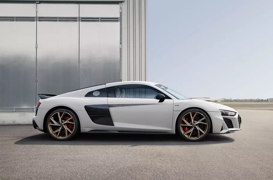 Audi R8 2024 представлен в исполнении Japan Final Edition