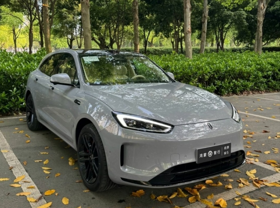 AITO Wenjie M5 2024: раскрыта дата официального дебюта