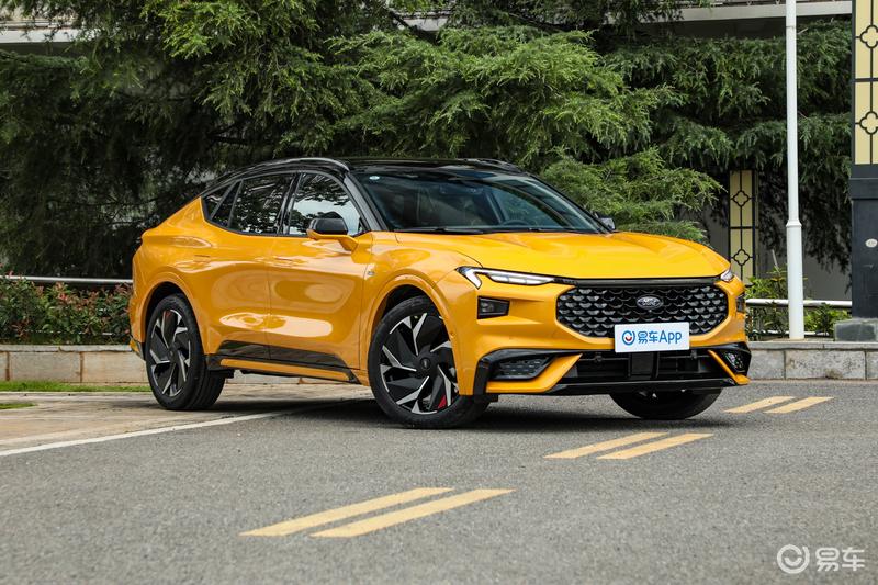 Ford Mondeo 2025 дебютировал в версии Sports Edition