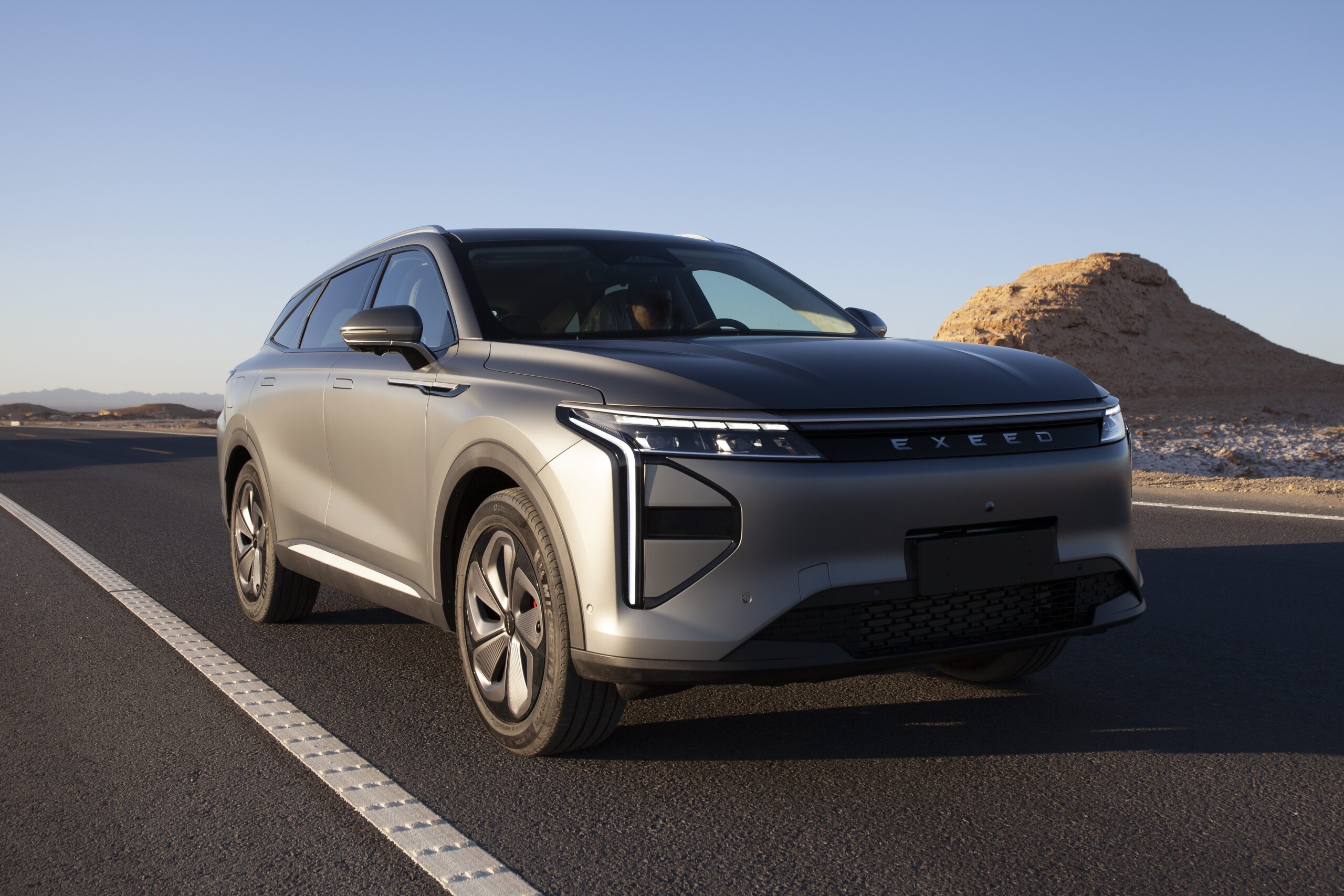 Exeed RX 2025 замечен на тестах в новой модификации