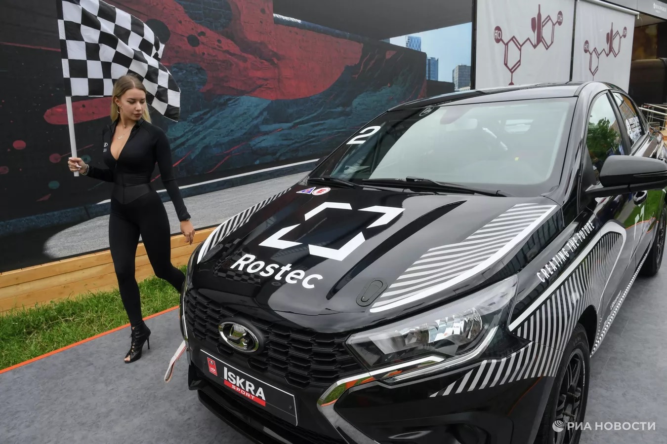 Lada Iskra 2026 представлена в гоночном исполнении