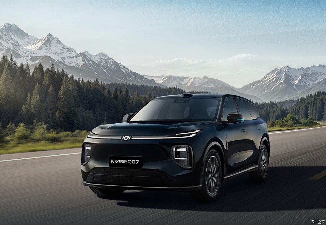 Changan Qiyuan Q07 2026 представлен в Китае в новой версии